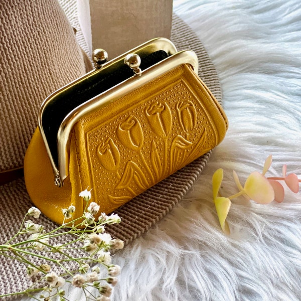 Kiss Lock Purse - Etsy