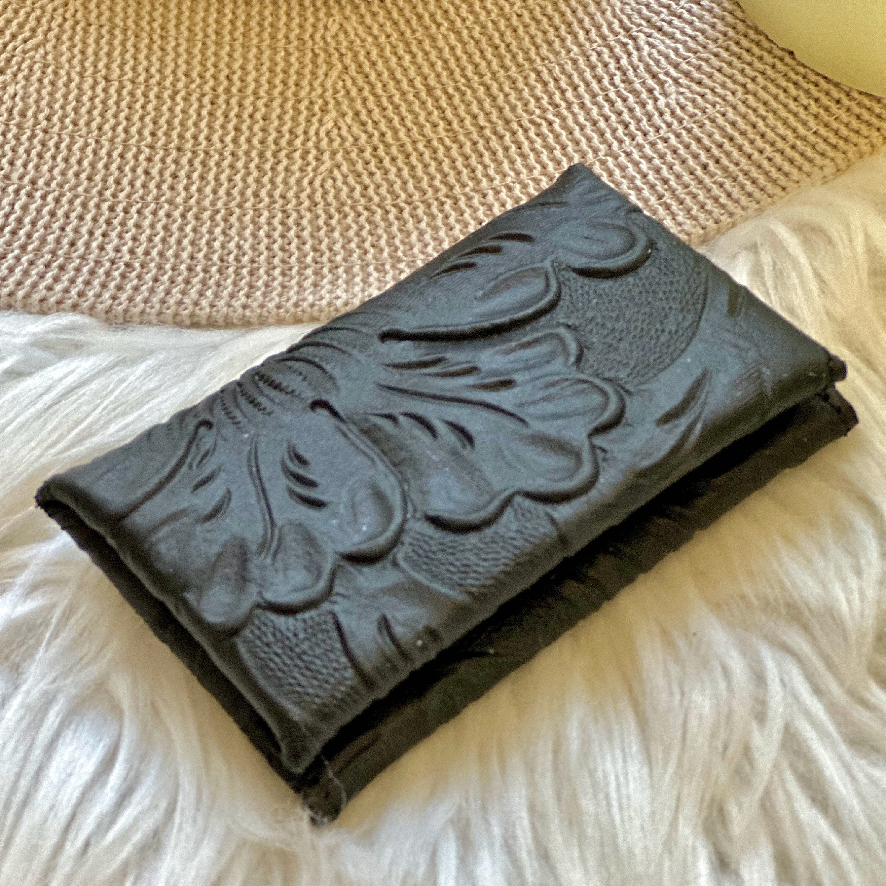 Embossed flowers leather business card holder • card holder wallet ...