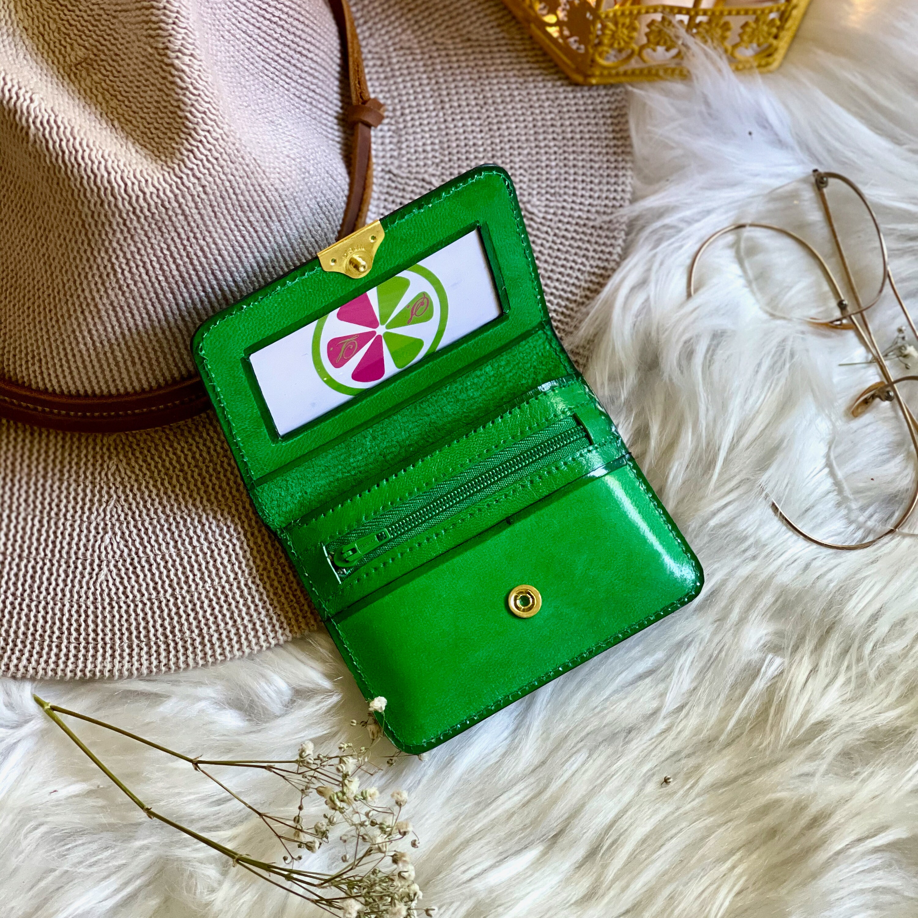 Small minimalist wallet womens • womens wallets • gift for her