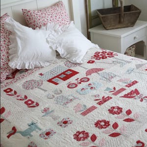My Summer House Quilt Pattern: Appliqué Summer Quilting Project - Etsy