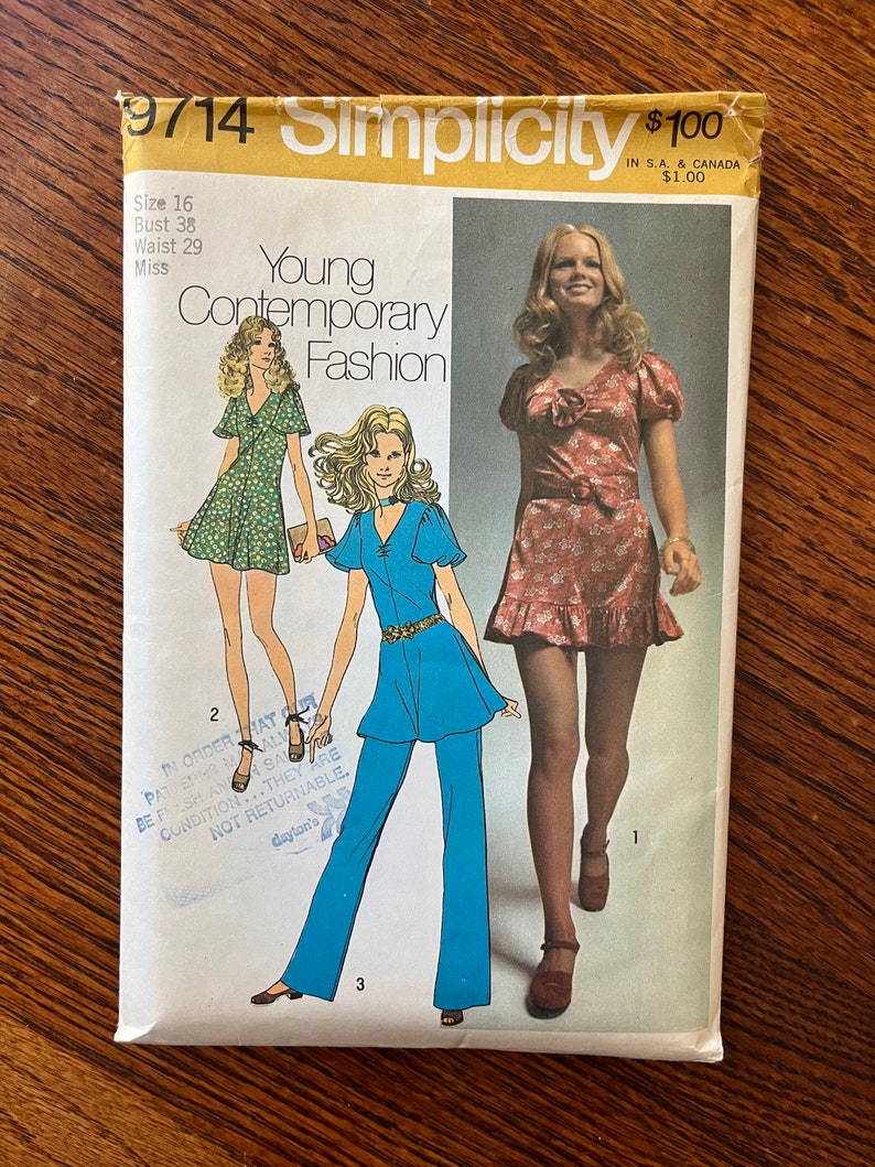 Simplicity 9714, Flared Skirt Mini Dress, Mini Dress With Puff Sleeves ...