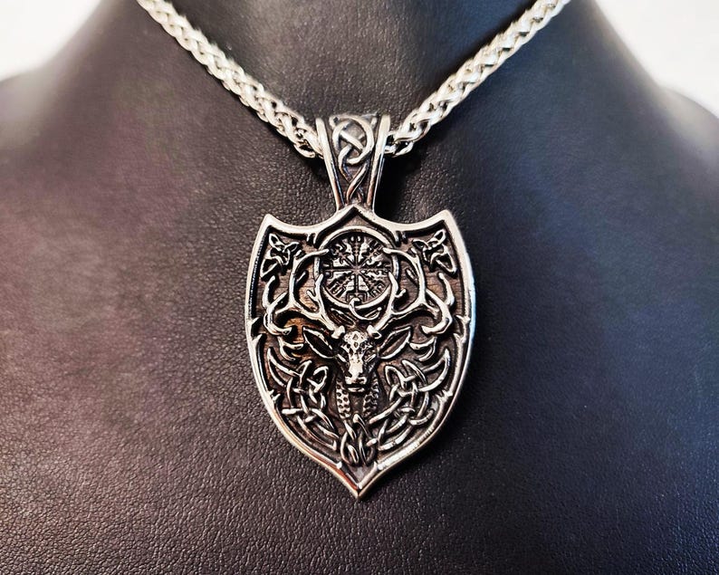 Deer Eikthyrnir Vegvisir Made in Stainless Steel - Etsy Ireland