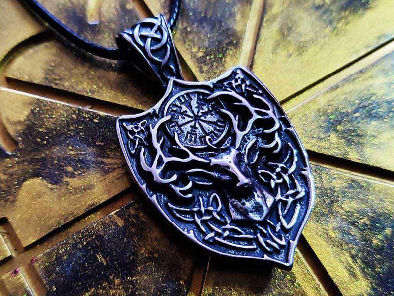 Deer Eikthyrnir Vegvisir Made in Stainless Steel - Etsy Ireland