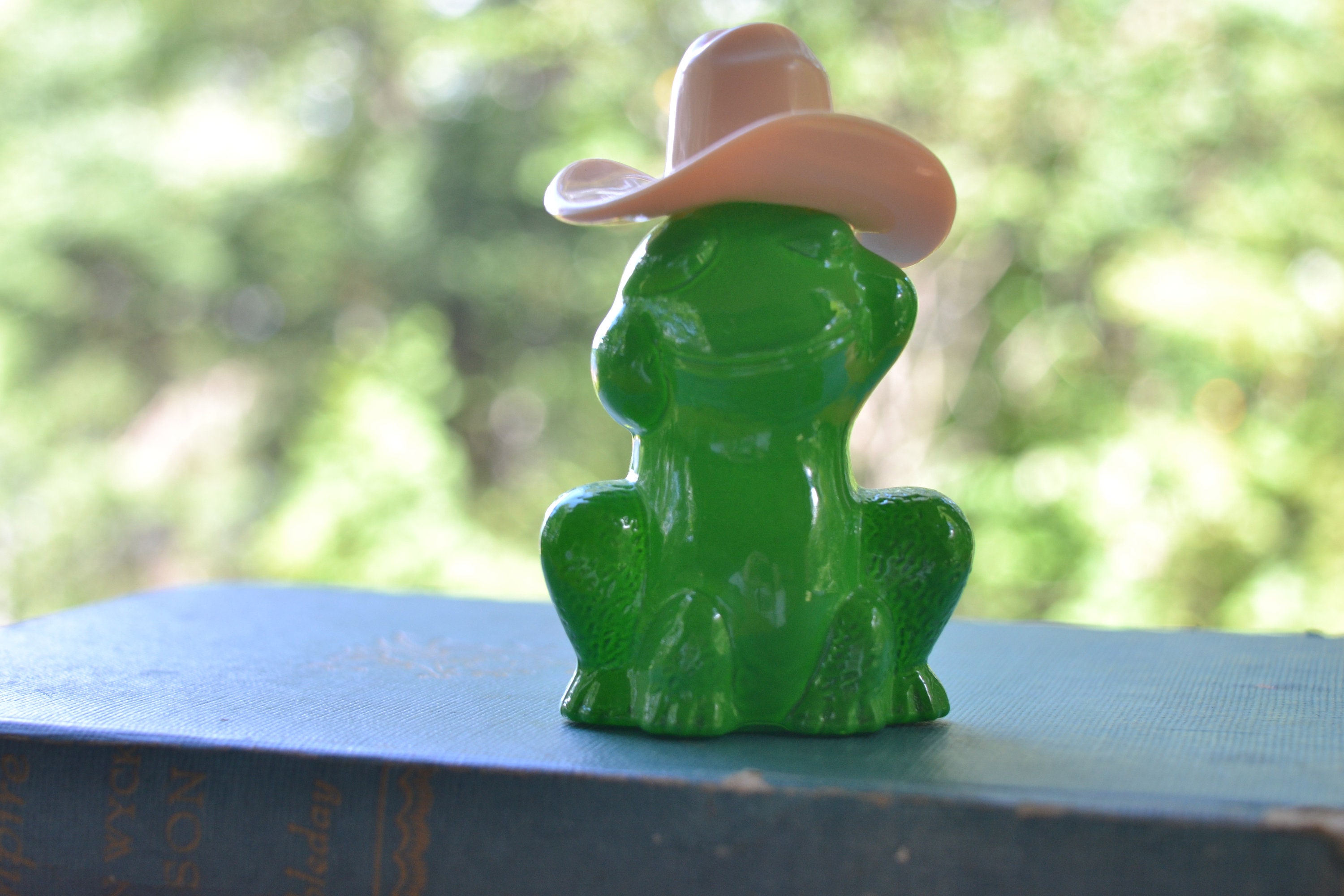 Avon Frog Perfume Cologne Bottles // Avon Frosted Frog // Avon | Etsy