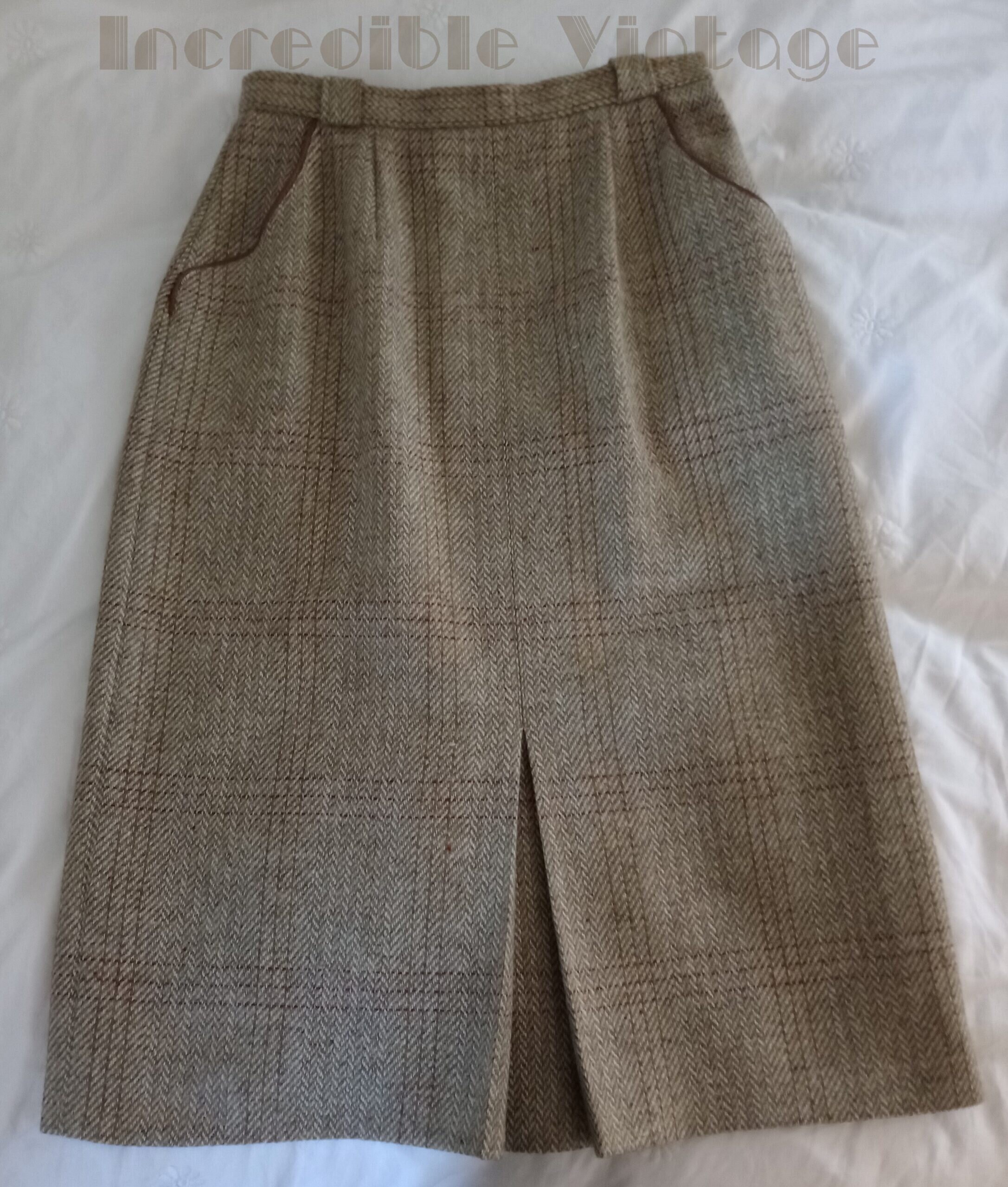 Vintage 1940s Style EQUORIAN Pure Wool Tweed Herringbone Skirt ...