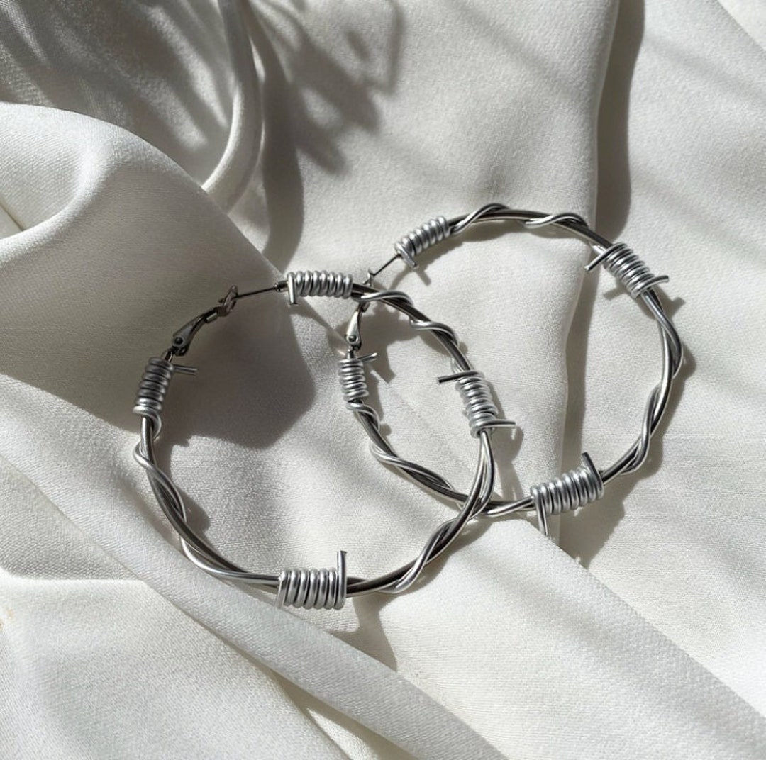Large Barbed Wire Hoop Earrings / Silver Barbed Wire Circular Hoops - Etsy