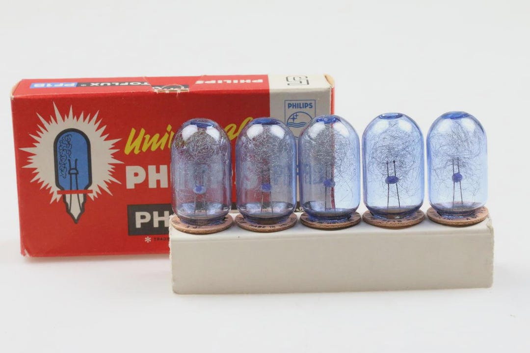 Flash Lamps - Philips PF1B - 1 Pack, Rarity, Collector's Item 1960 ...