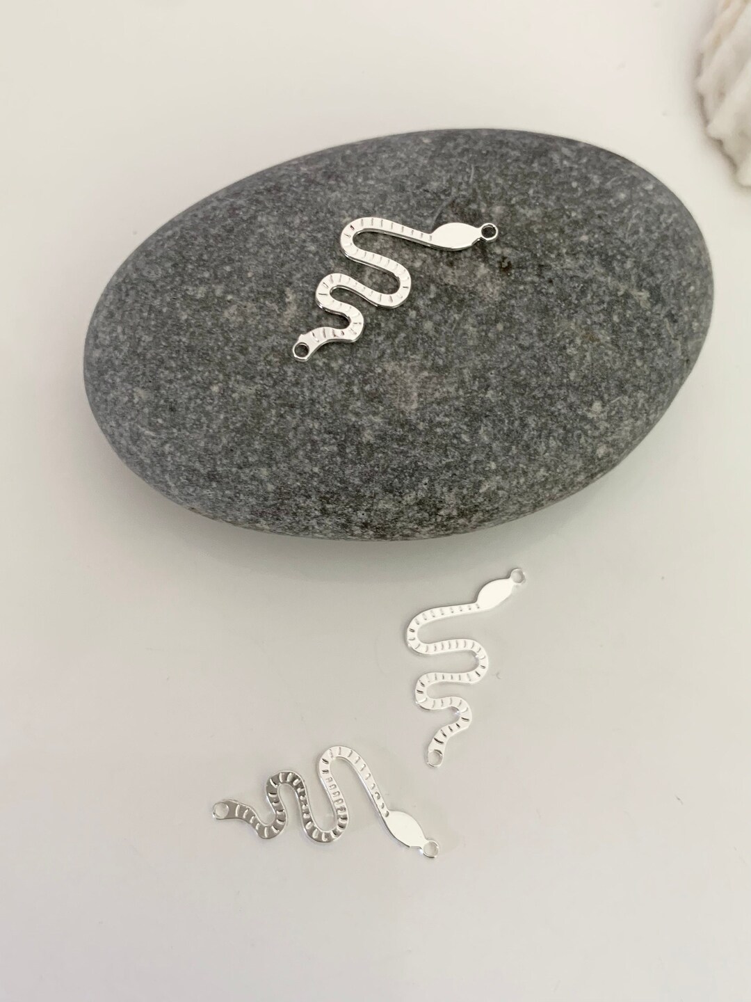 22 X 9mm Silver Plated Snake Connector, Snake Silver Connector - Etsy