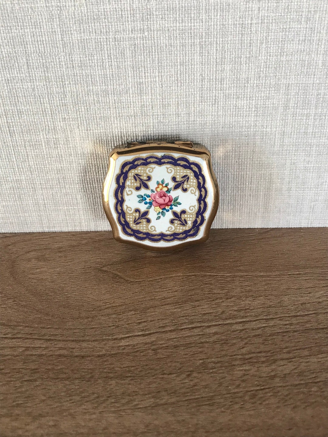 Vintage Stratton Pill Box Enamel Floral Design - 1950s - Etsy