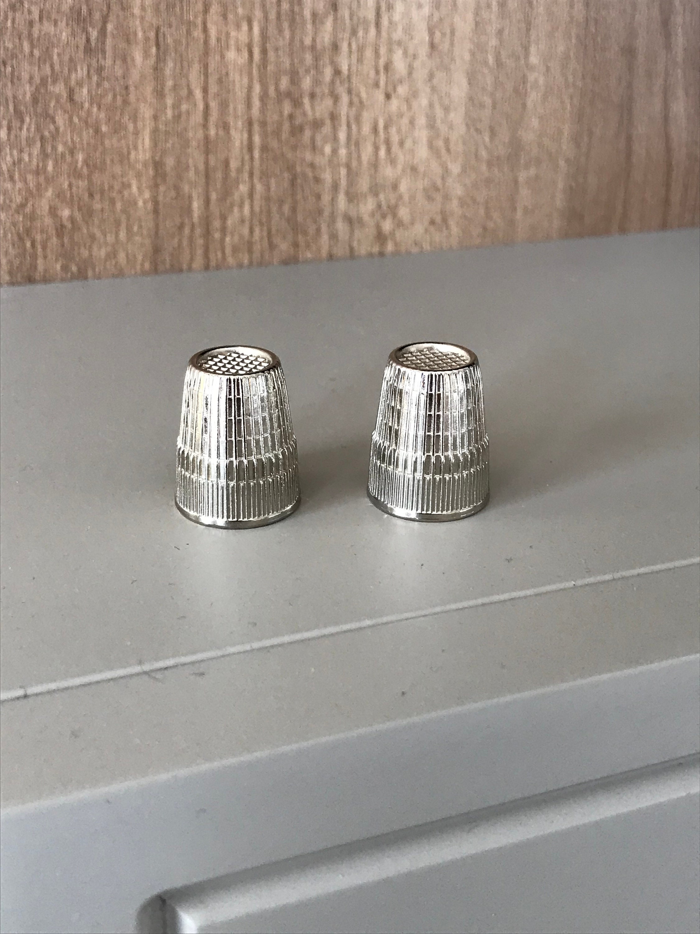 2 x Vintage West German Silver Tone Metal Thimbles | Etsy