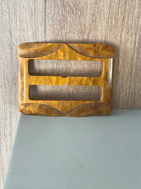 Vintage Mottled Old Gold Art Deco Bakelite Buckle - 1… - Gem