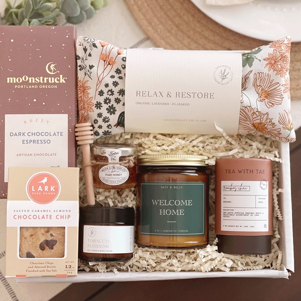 New Home Housewarming Gift - 60+ Gift Ideas for 2024