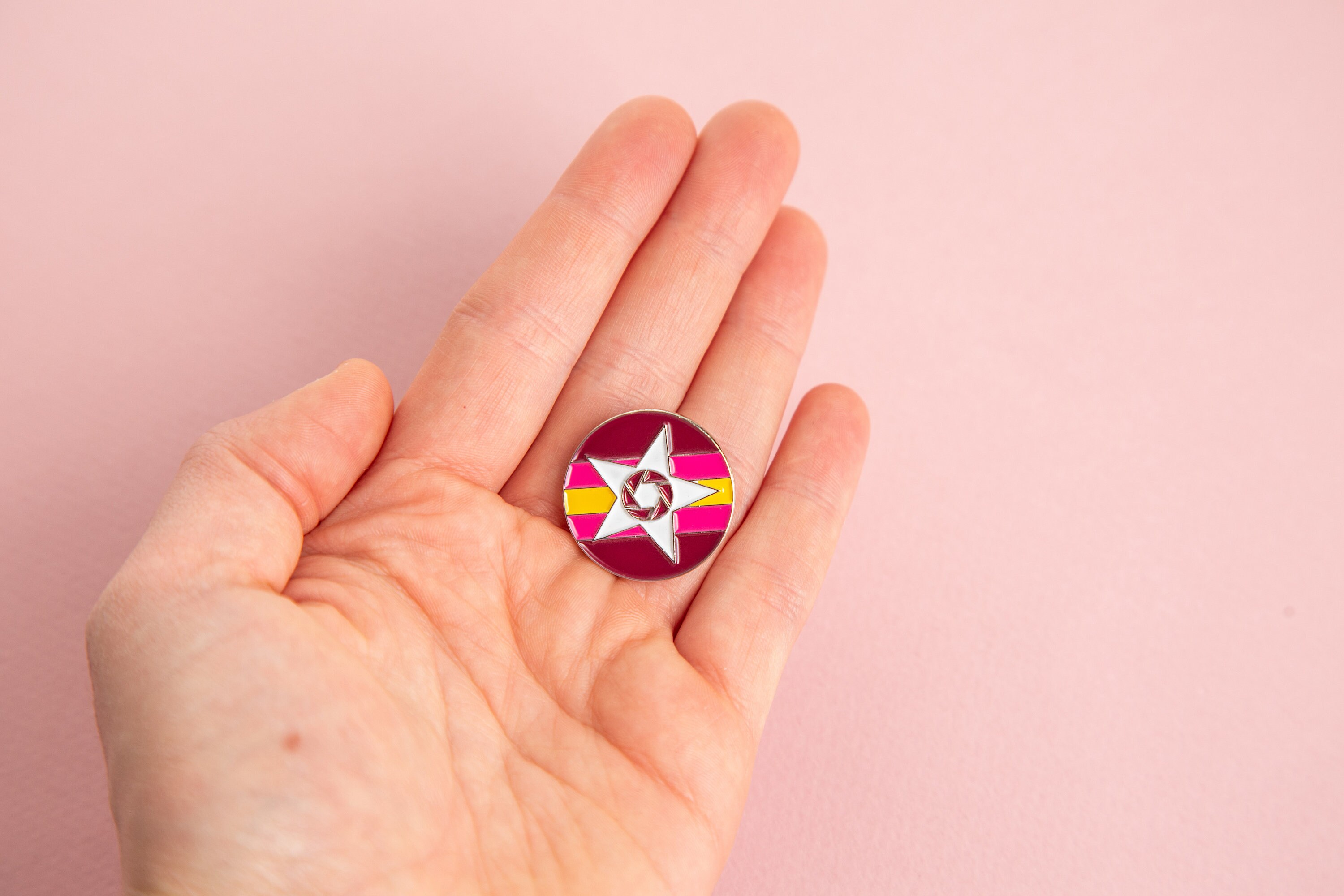 Enamel Pin // Round AGIG Symbol - Etsy