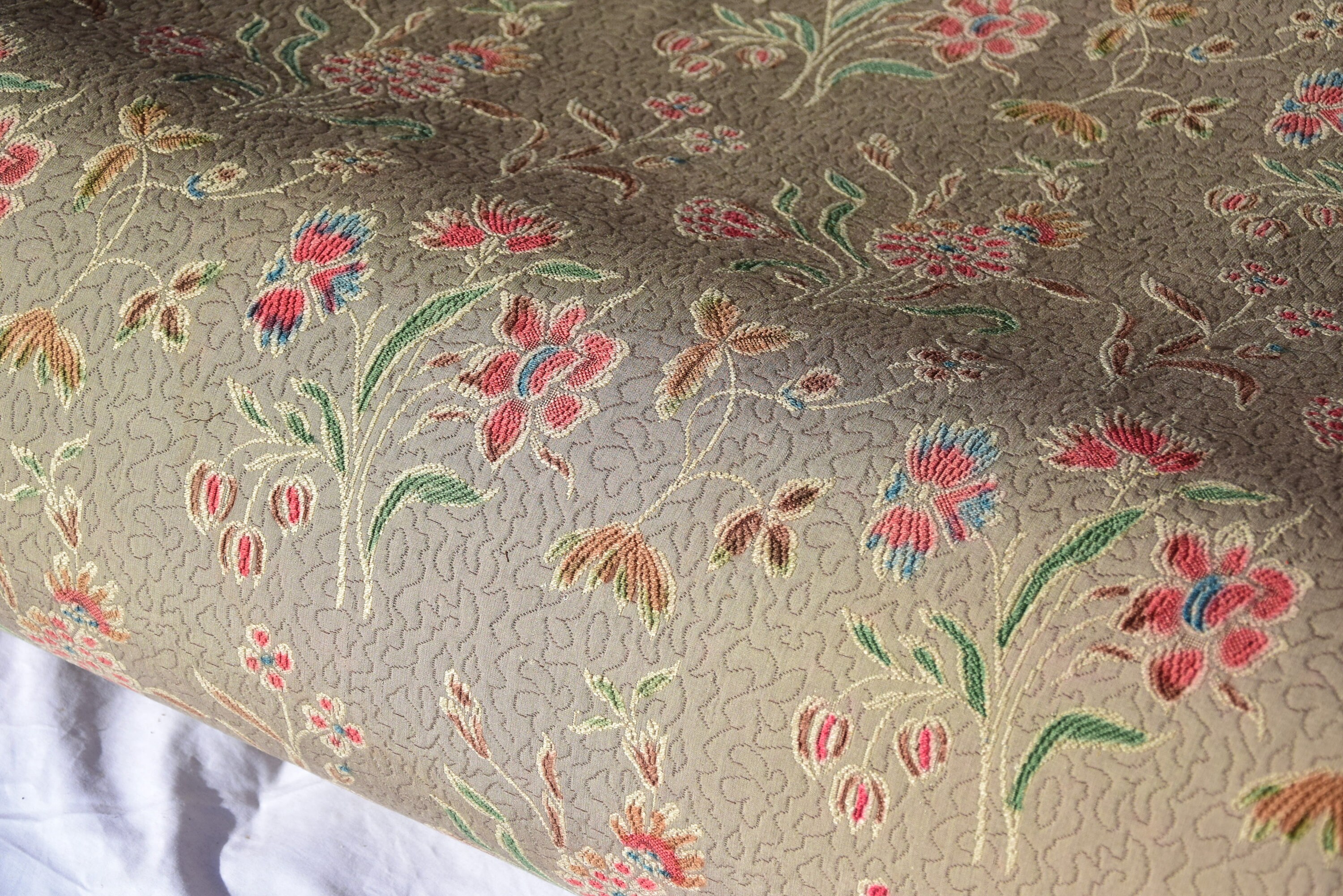 44m ~ (price/meter) Rare Floral Tapestry Furniture Upholstery Thick ...