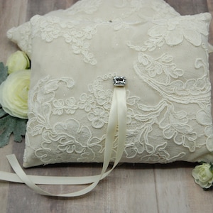 Repurposed Ivory Lace Ring Bearer Pillow - Etsy
