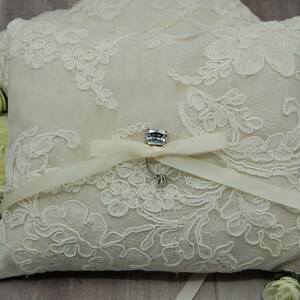 Repurposed Ivory Lace Ring Bearer Pillow - Etsy