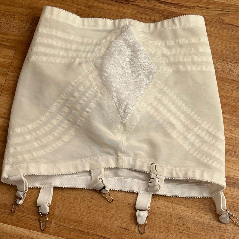 Louis Girdles - Etsy Canada