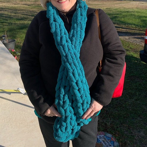 Finger Knit Scarf - Etsy