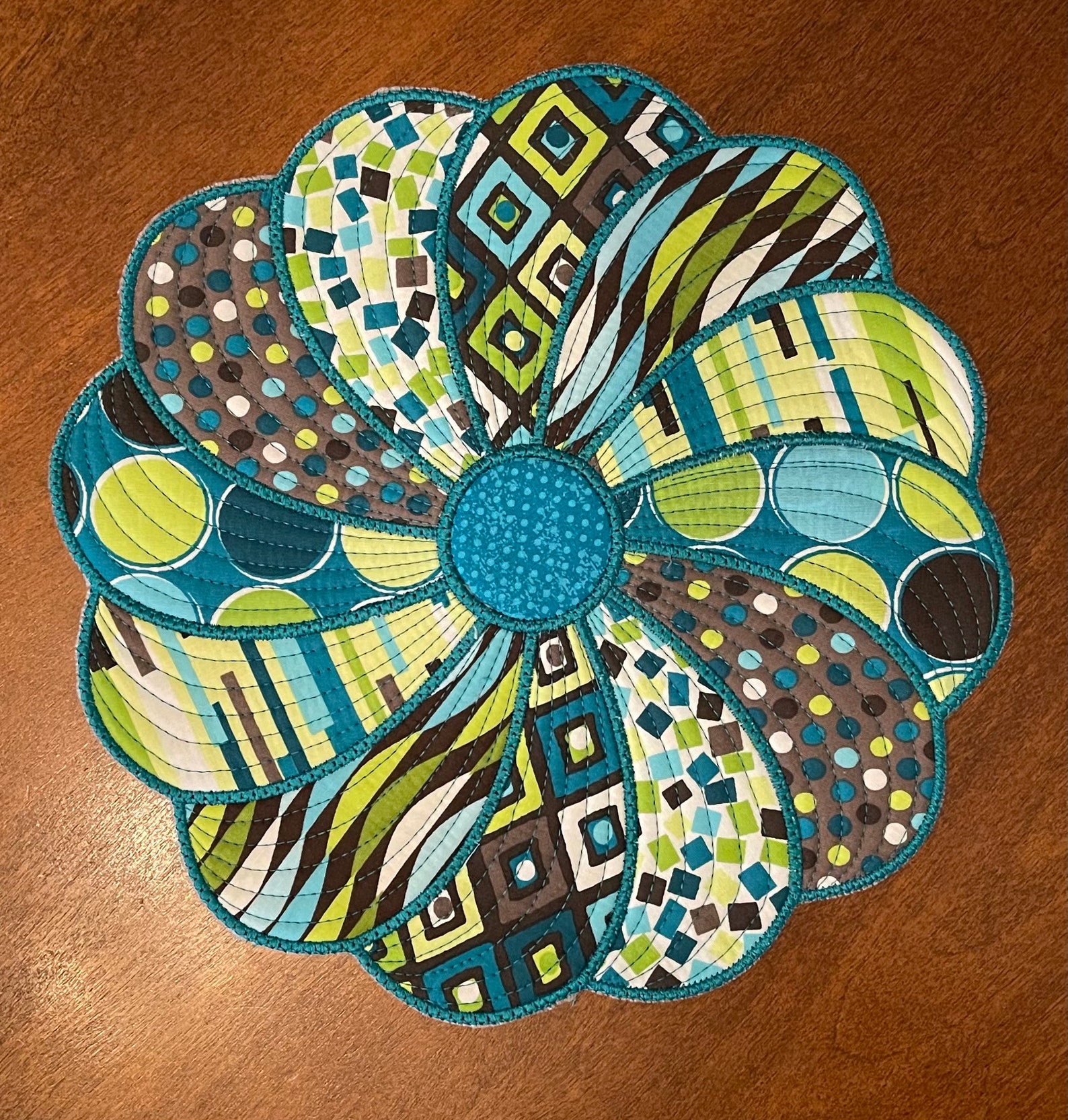 Quilted Table Topper - Etsy