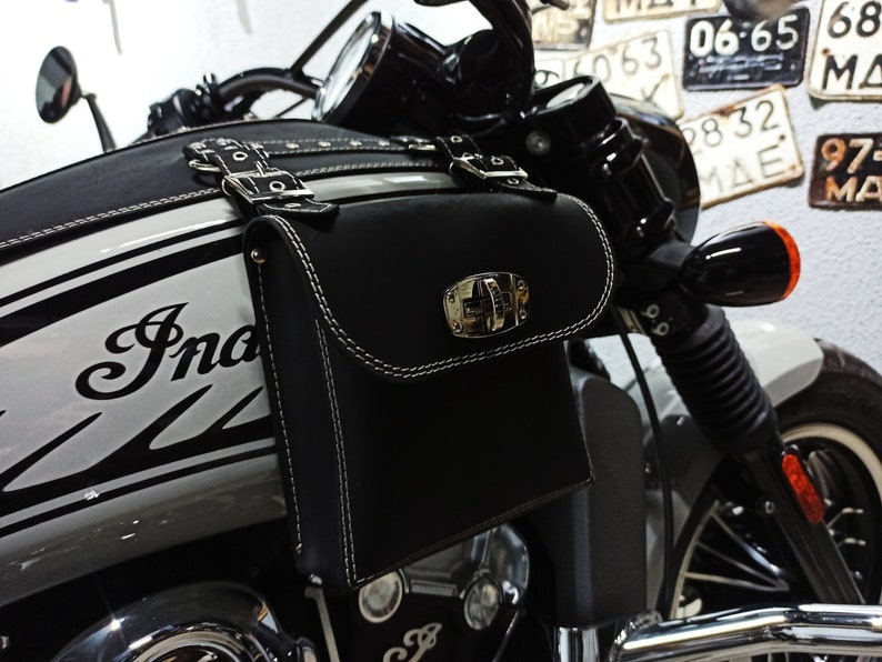 Handmade Leather Fuel Tank Cover With Bags - Indian Scout Motorcycle ...