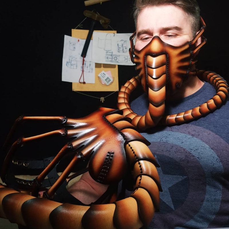 Alien Facehugger Mask - Etsy