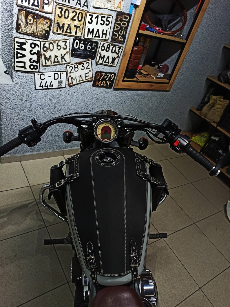 Handmade Leather Fuel Tank Cover With Bags - Indian Scout Motorcycle ...