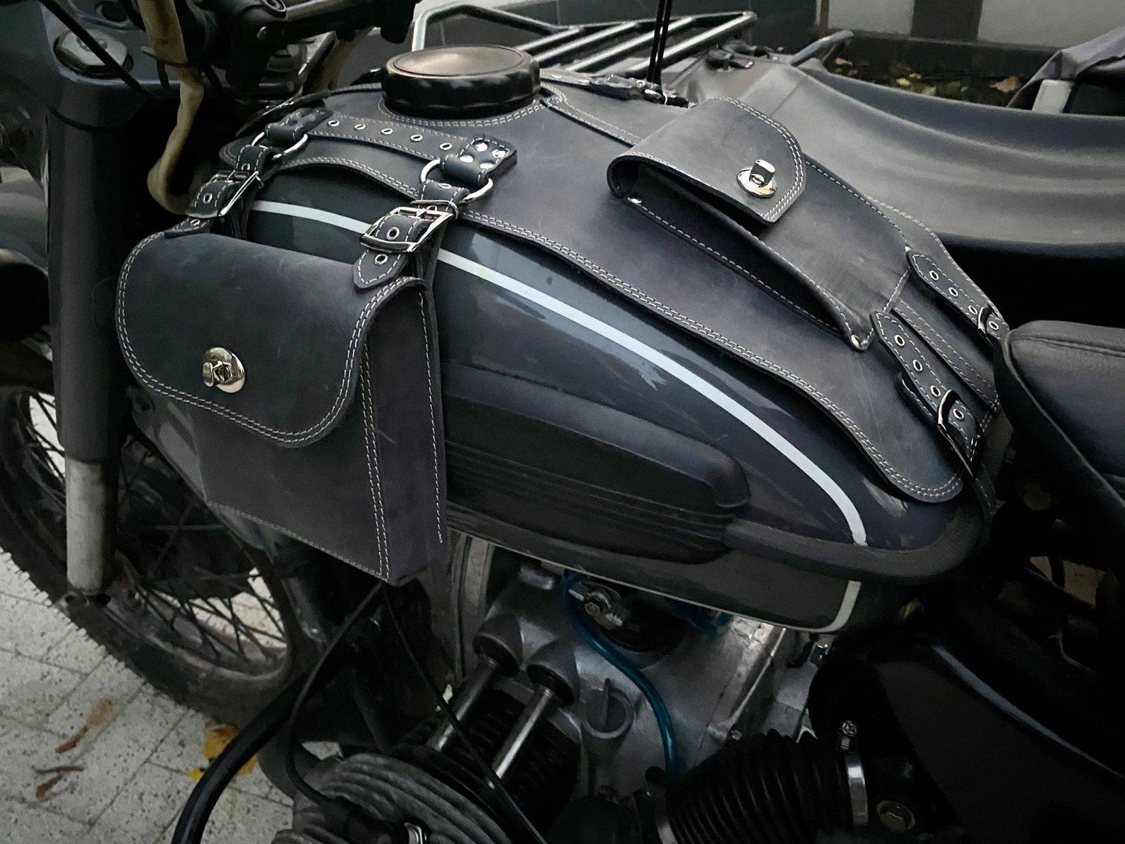 Ural Motorcycle Fuel Tank Cover: Handmade Crazy Horse Leather Gas Bag ...