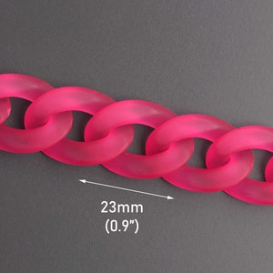 1ft Frosted Neon Pink Plastic Chain Links, 23 X 17mm, Transparent Matte ...