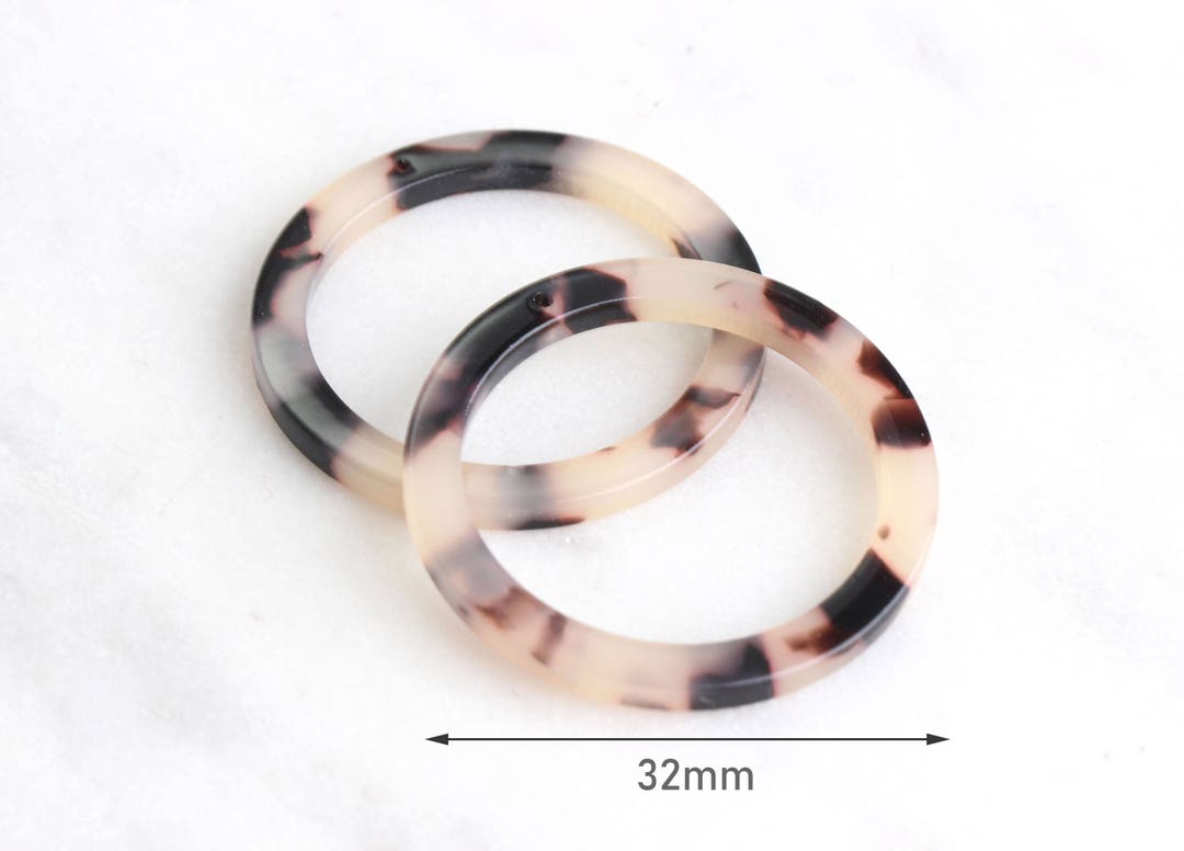 2 White Tortoise Shell Ring Pendants, 32mm Connectors, Blonde Tortoise ...