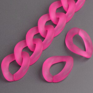 1ft Frosted Hot Pink Plastic Chain Links, 23 X 17mm, Transparent Matte ...