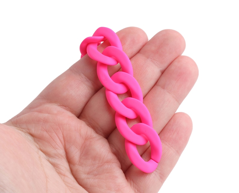 1ft Matte Neon Pink Plastic Chain Links, 24 X 17mm, Flat Curb ...