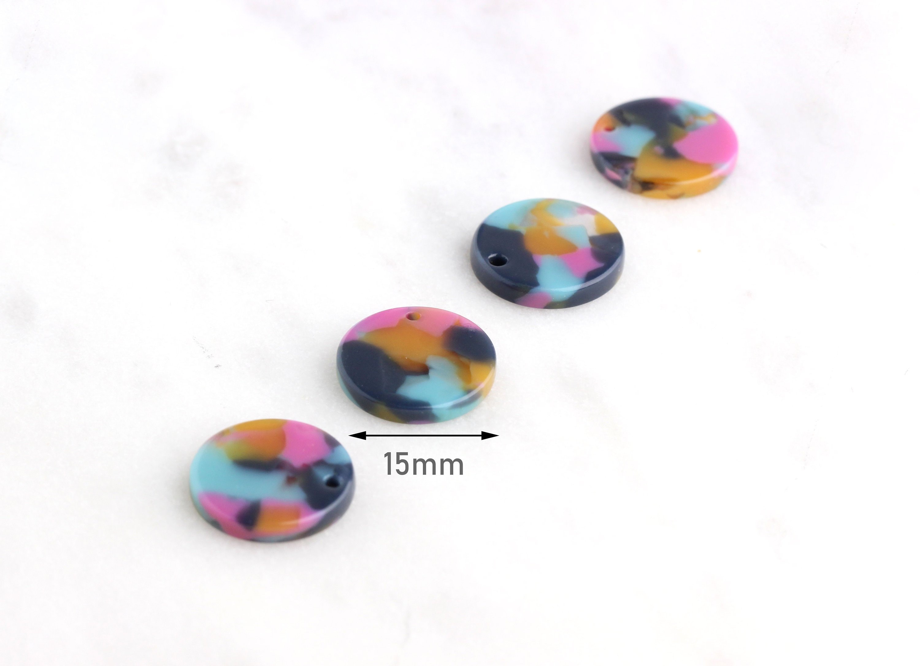 4 Small Round Discs 15mm, Geometric Charms, Light Blue Yellow Pink ...