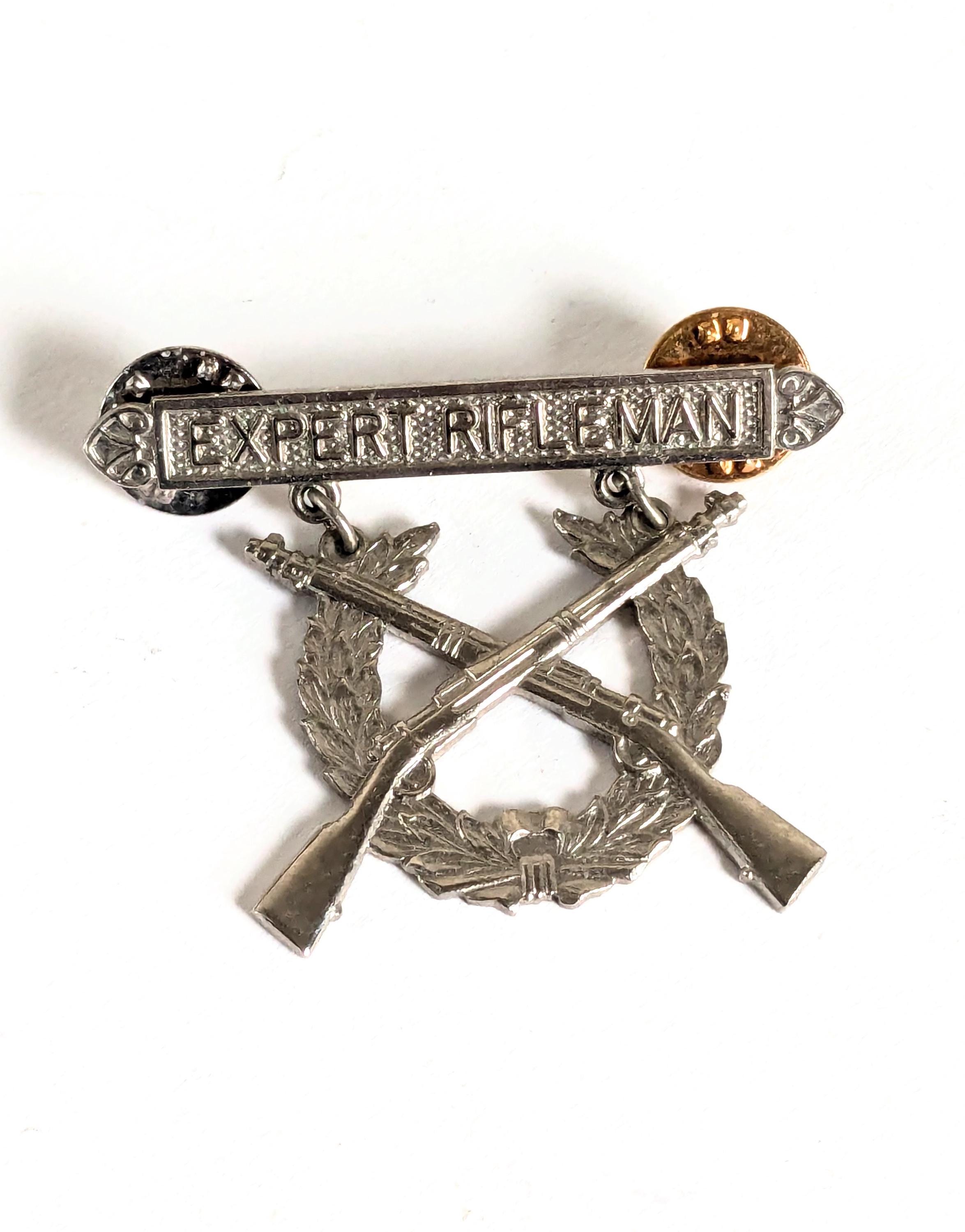 Distintivo Militare Spilla Distintivo USMC Expert Rifle - Qualifica ...