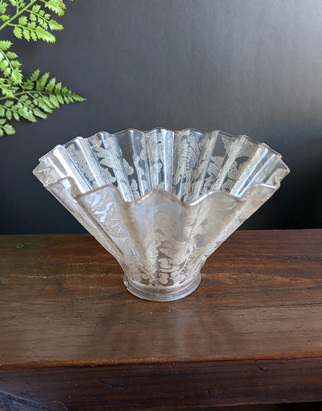 Etched Pleated Glass Shade Antique Victorian Gas Lamp Shade 2 Inch ...