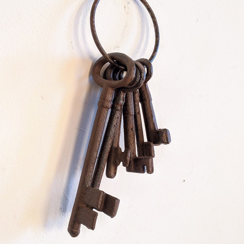 Old Skeleton Keys - Etsy