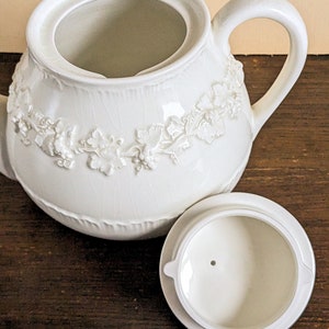 Wedgewood Queensware Teapot of Etruria & Barlaston Embossed Grape Leaf ...
