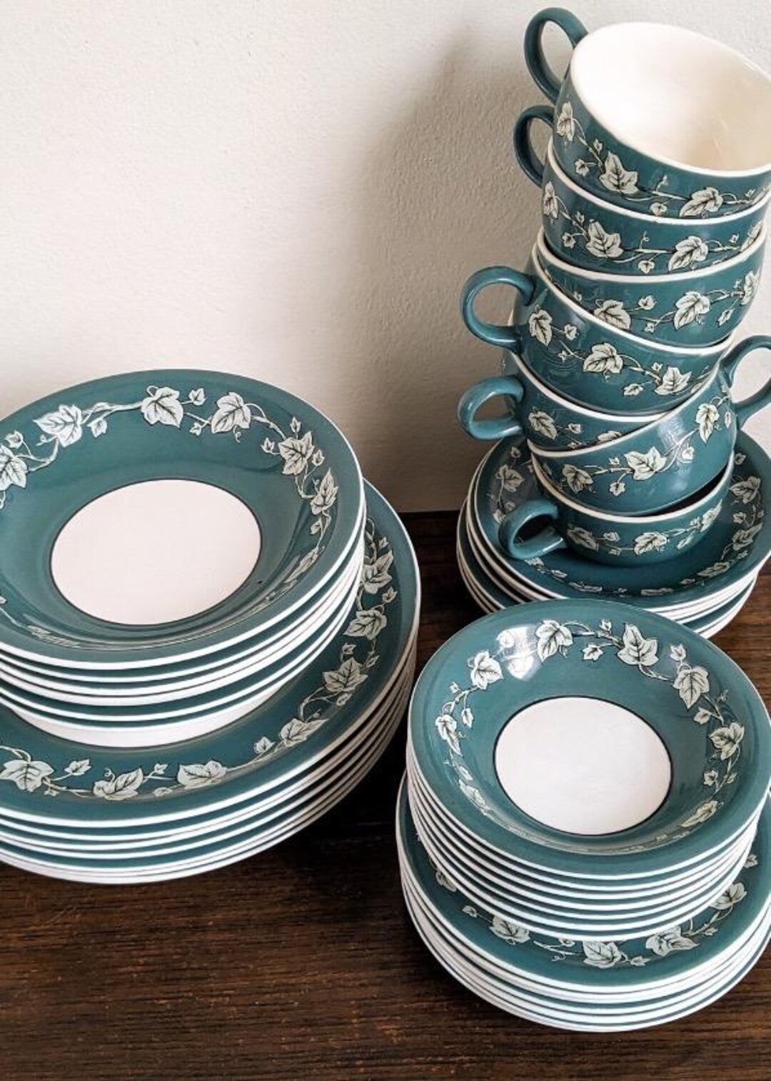 40s Country Kitchen Dinnerware Harker Pottery Bowls Plates Cups HAR4 ...