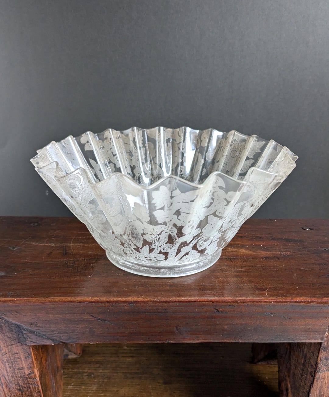 Antique Gas Lamp Shade Acid Etched Pleated 4 Inch Fitter - Etsy