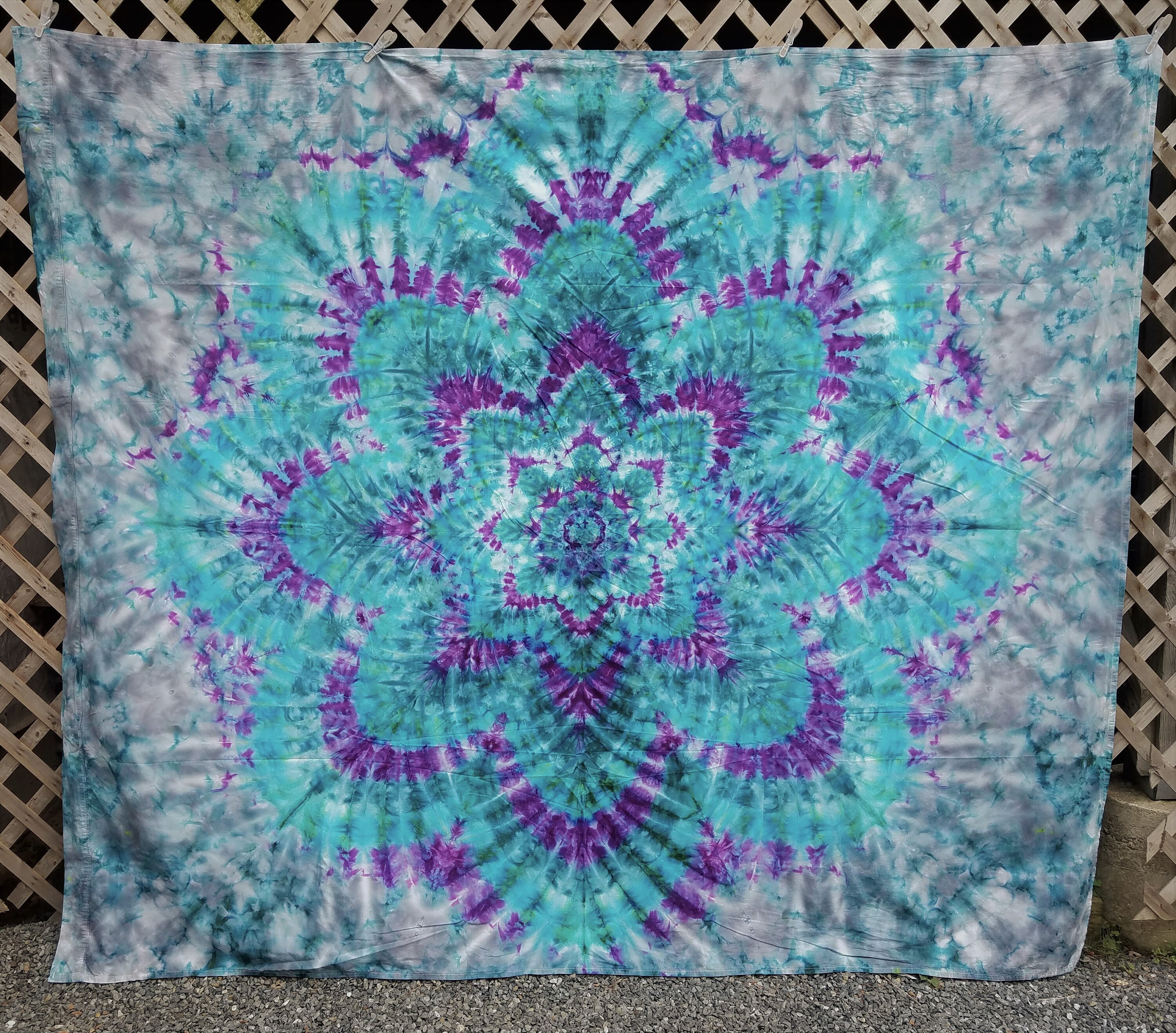 Tie Dye Tapestry - Full Size Sheet - 93 x 80 - Bed Cover or Wall Art