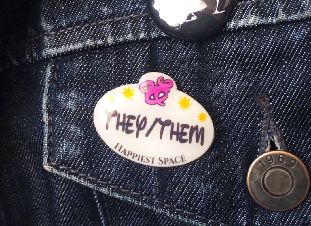 Personalized Pronouns MINI Name Tag Cast Member Inspired Shrink Pin ...