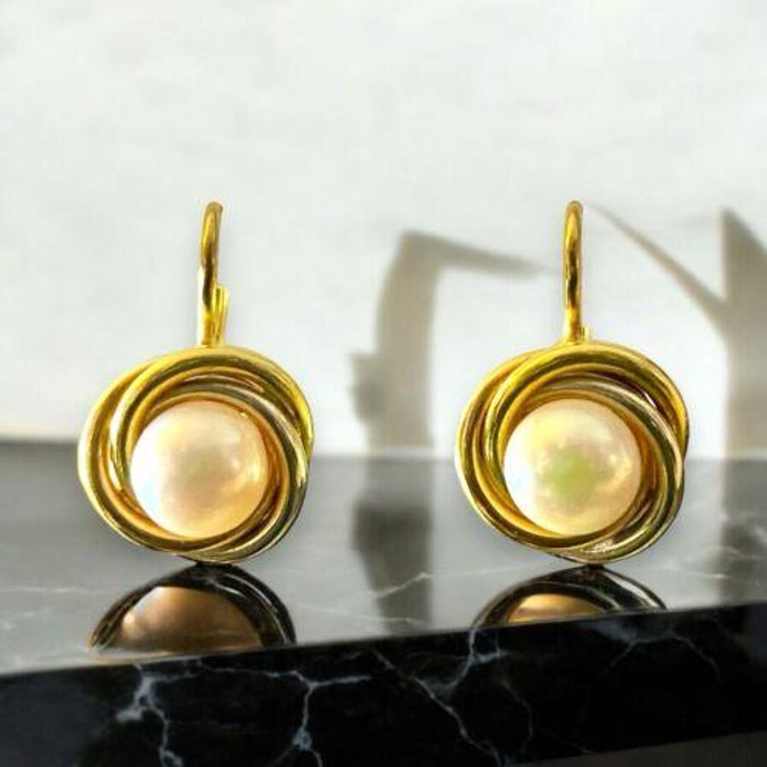 Vintage Multi Color 18k Gold Round White Pearl Euro Back Earrings - Etsy