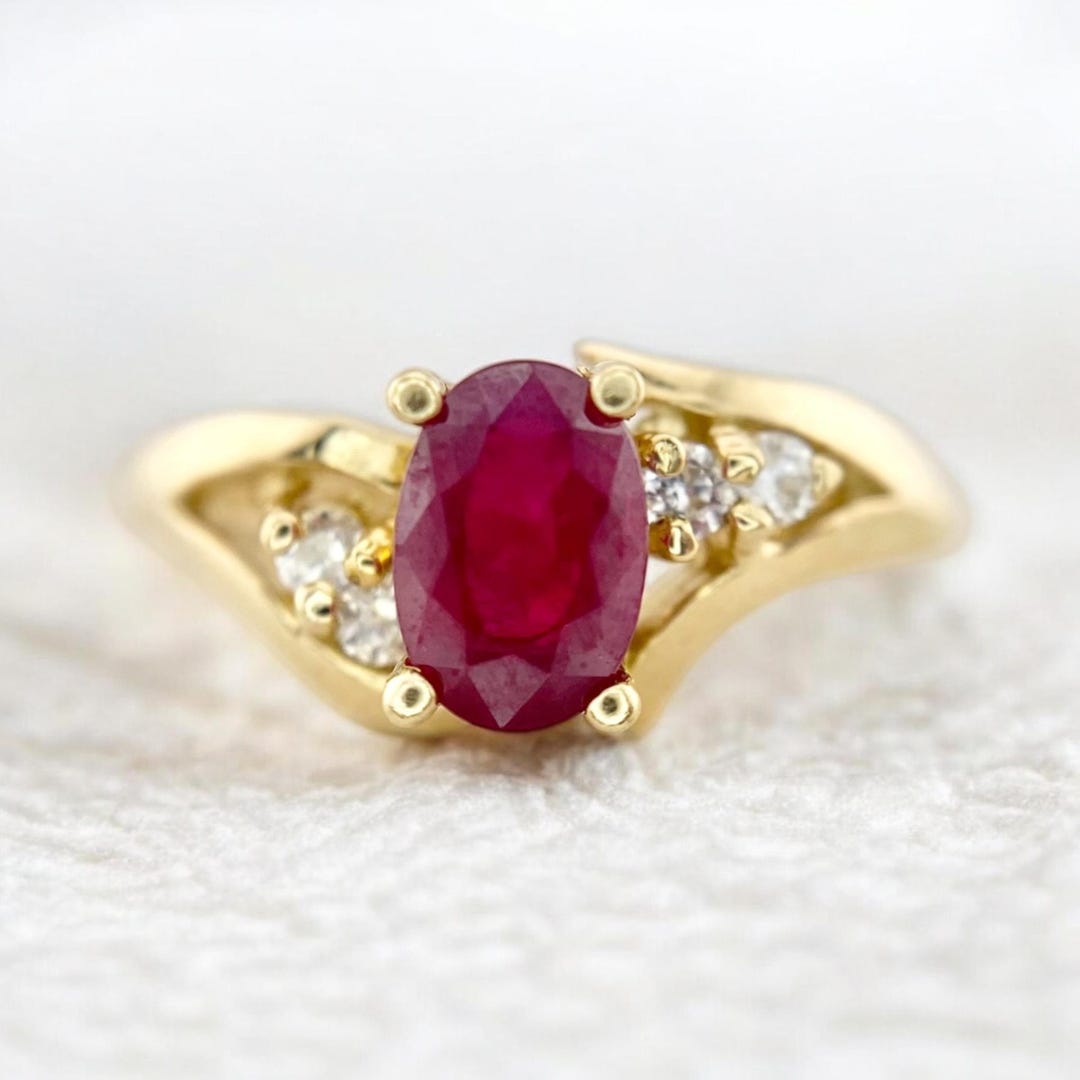 Vintage 14k Yellow Gold Oval Red Ruby Round Diamond Ring - Etsy