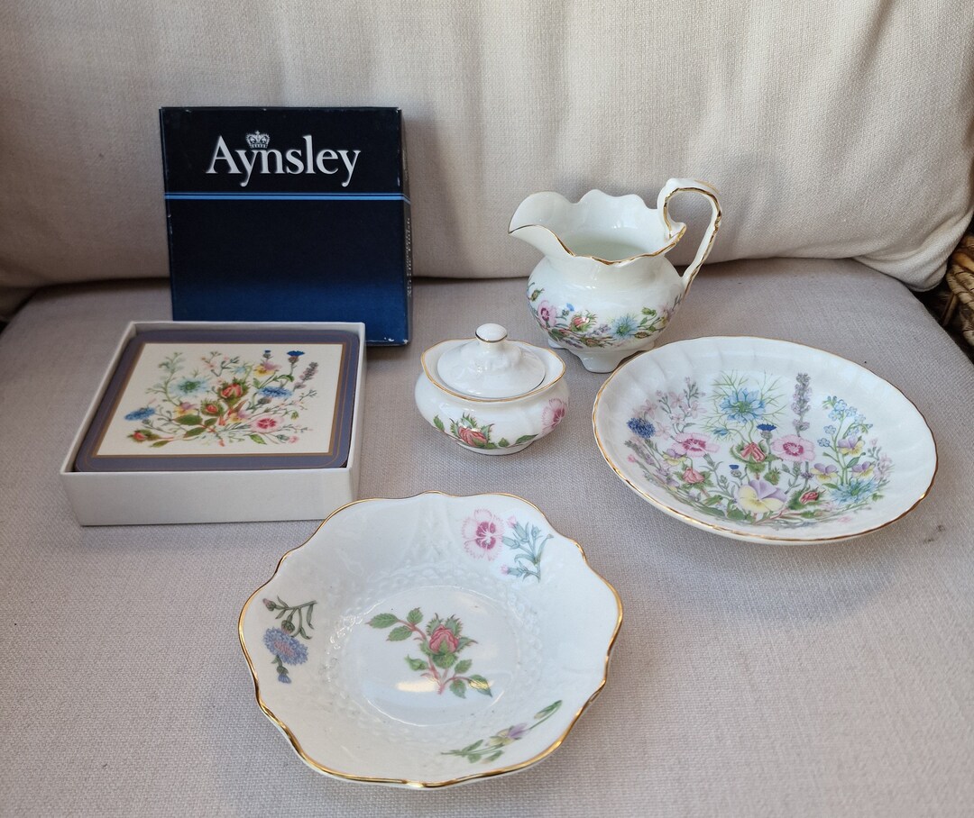 Aynsley Wild Tudor Pattern - Collection of Different Items Set B - Etsy