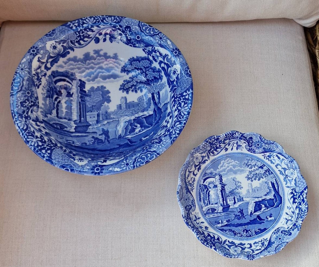 Vintage Bowls From Spode in the Blue Italian Pattern. 2 Different ...