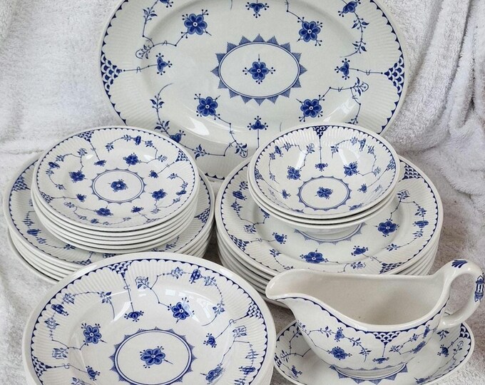 Blue and White Plate Luncheon Dinner Fine Porcelain. Blue Denmark ...
