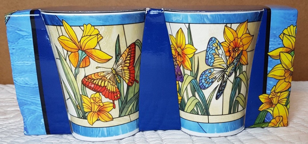Pair of Ringtons Bone China Beakers in the Daffodils & Butterflies ...