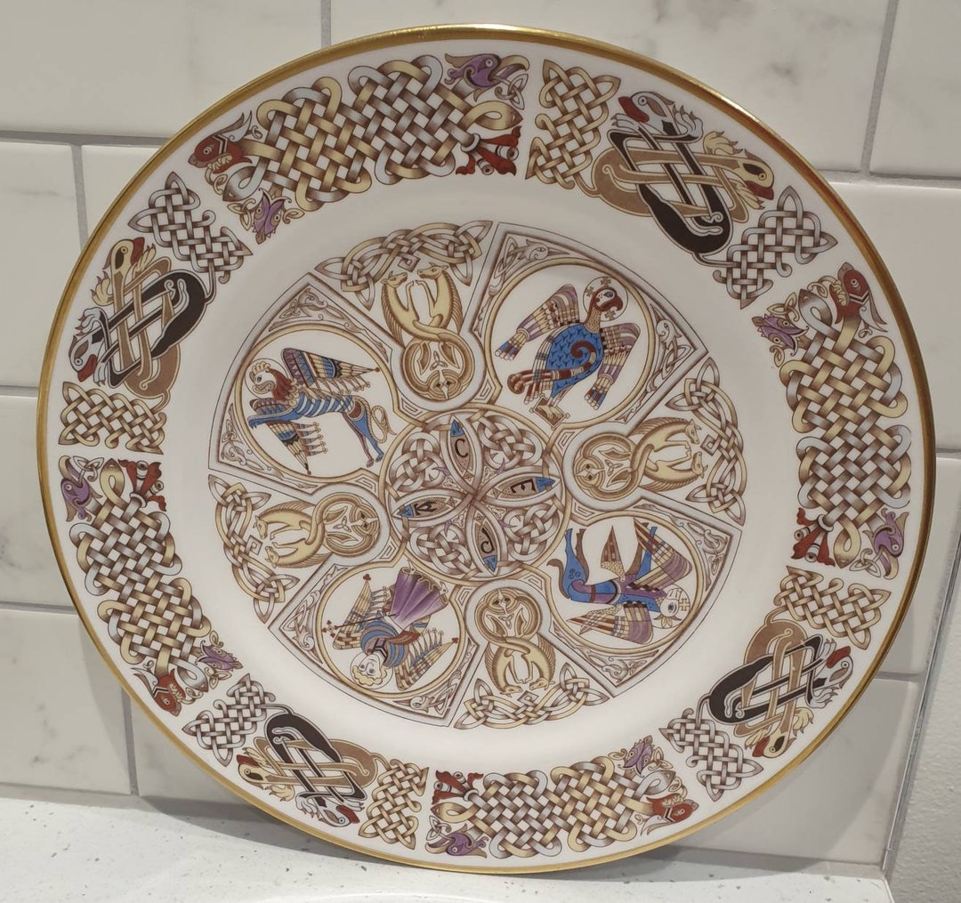 Spode Bone China Iona Plate, From the Celtic Series. - Etsy