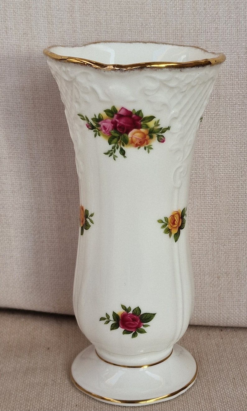 Royal Albert Bone China Vases - Old Country Roses - Chose From Drop ...