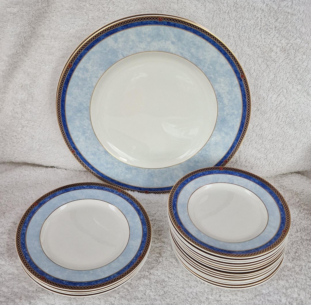 Wedgwood Bone China Dinner and Smaller Plates in Valencia Pattern ...