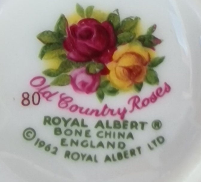 Royal Albert Bone China Vases - Old Country Roses - Chose From Drop ...